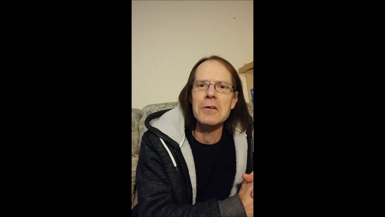 Orme sulla sabbia, Robin Phillips (footprints) - YouTube