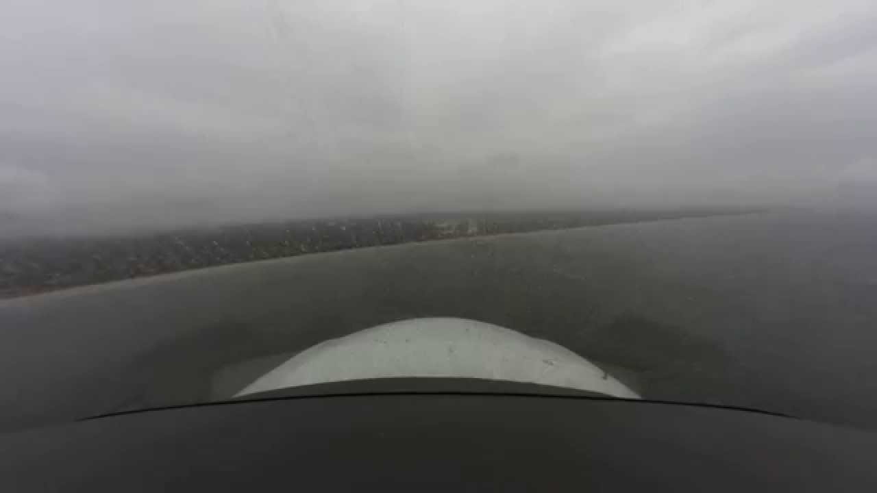 Landing in Nantucket in the rain - YouTube