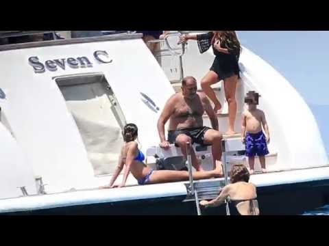 Leo Messi  de vacaciones en Ibiza con Antonella y Thiago.