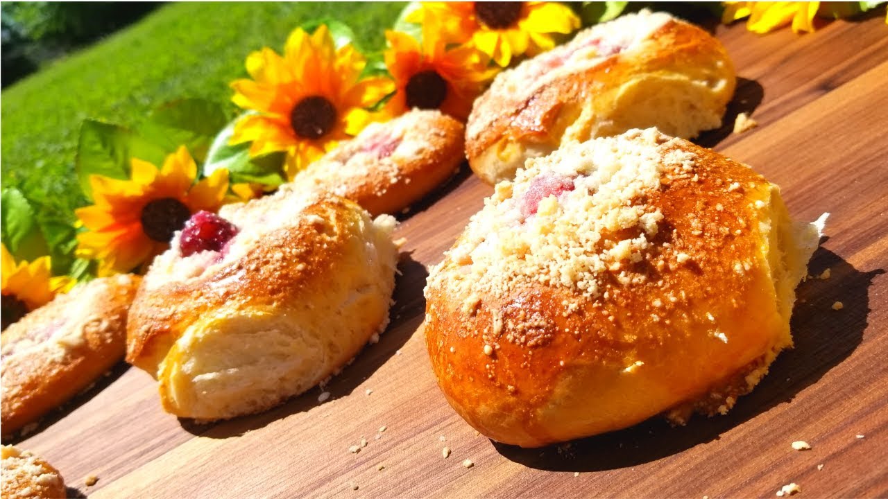Kolache (Sweet Buns with cherry filling) So Tasty! - YouTube