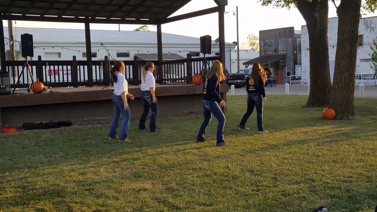 FFA dancing #3 - YouTube