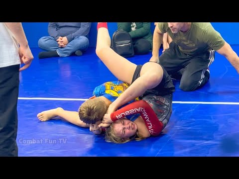 The Submission That Shocked Everyone 😱💪🏻 | Girl vs Boy Wrestling! 😳 #wwe #jiujitsu #grappling #mma