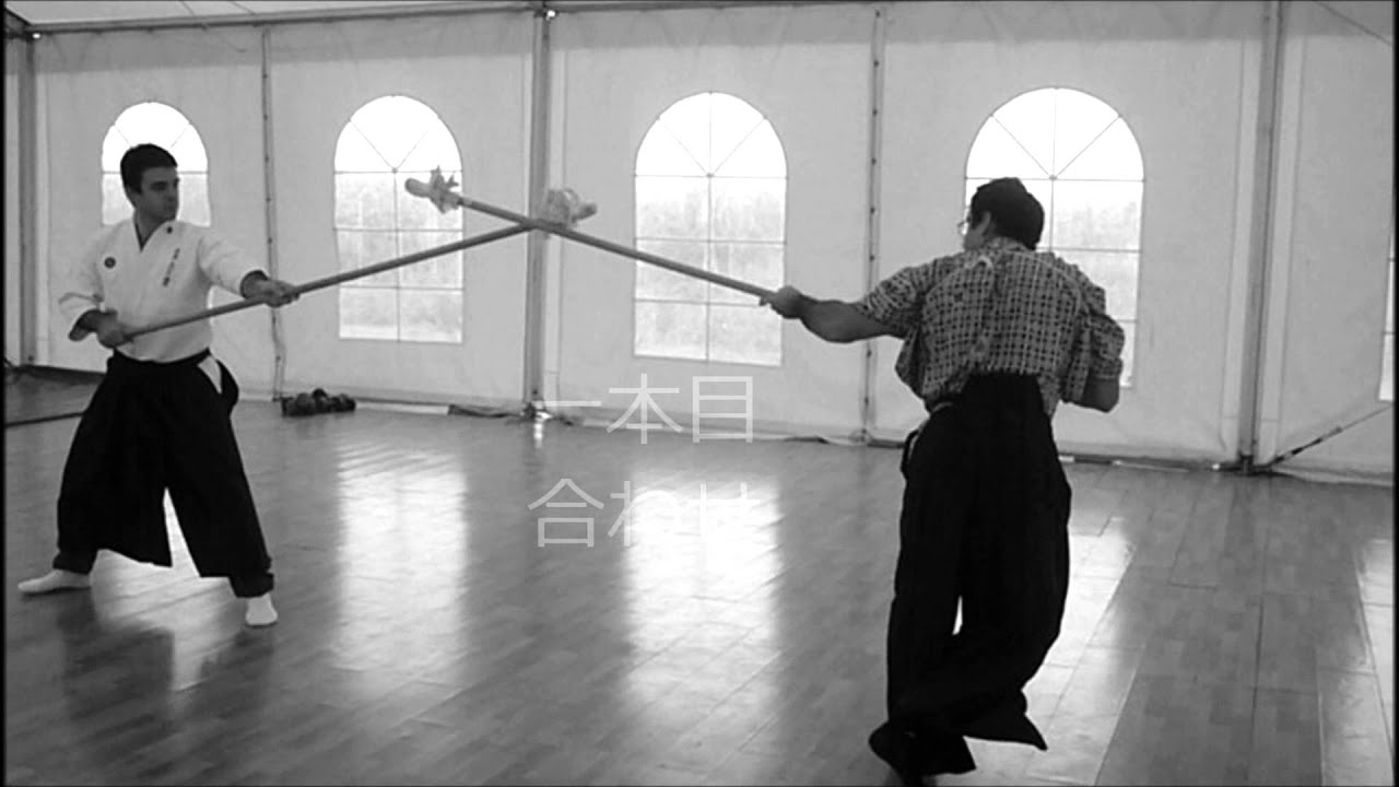 Ogawa Ryu - 自然の伝統 Shizen no Dentou 槍術 Yarijutsu - 2015 - YouTube