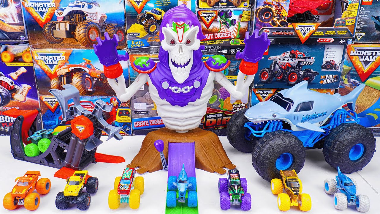 Monster Jam Collection Unboxing Review | Monster Jam Full Moon Frenzy ...