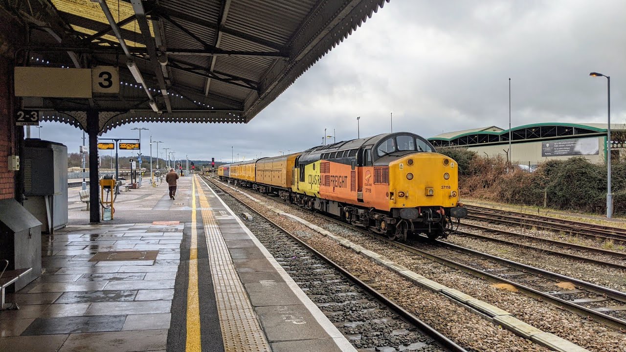Colas Class 37116 Arrives Into Westbury 3Z01 From Derby RTC 30/01/20 ...