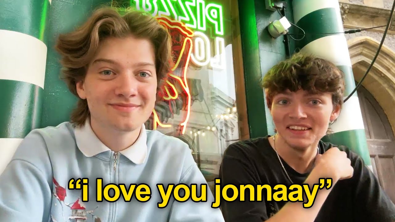 MaxGGs And Jonnaay Go On A Dinner Date - YouTube
