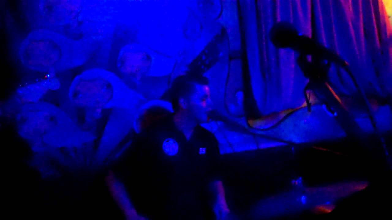 WRECKERS Band COCAINE RODEO - YouTube