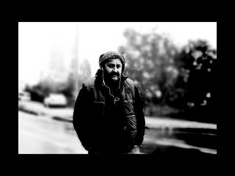 Ah Muhsin Ünlü - Kimse kimseyi sevmiyor