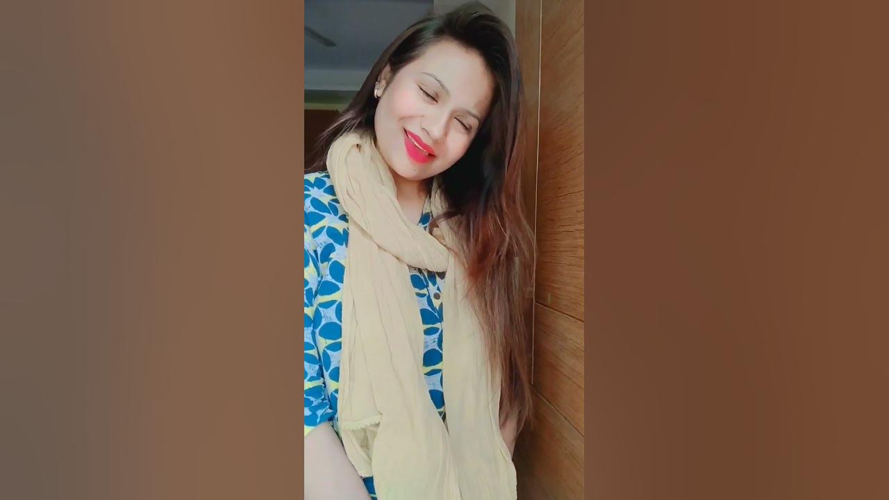 Dil Cheer Ke Dekh Tera Hi Naam Hoga Rang Kamal Sadanah Divya