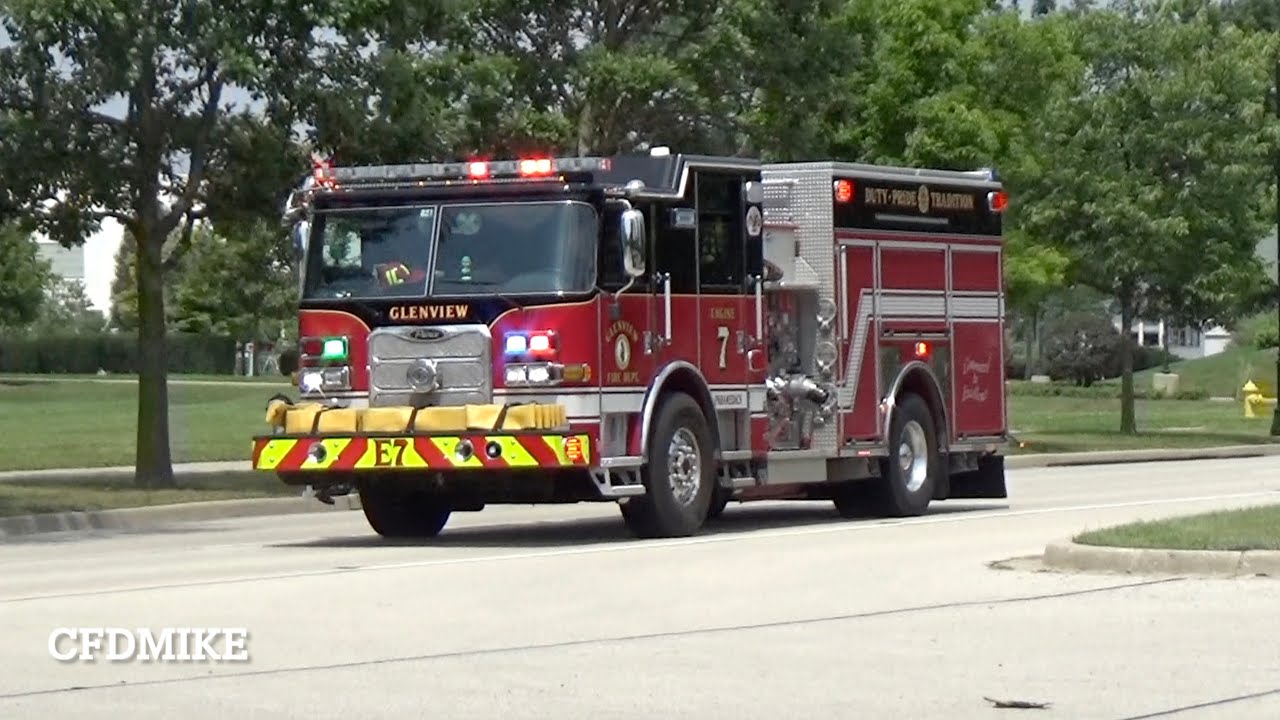 Glenview Fire Department Engine 7 Responding - YouTube