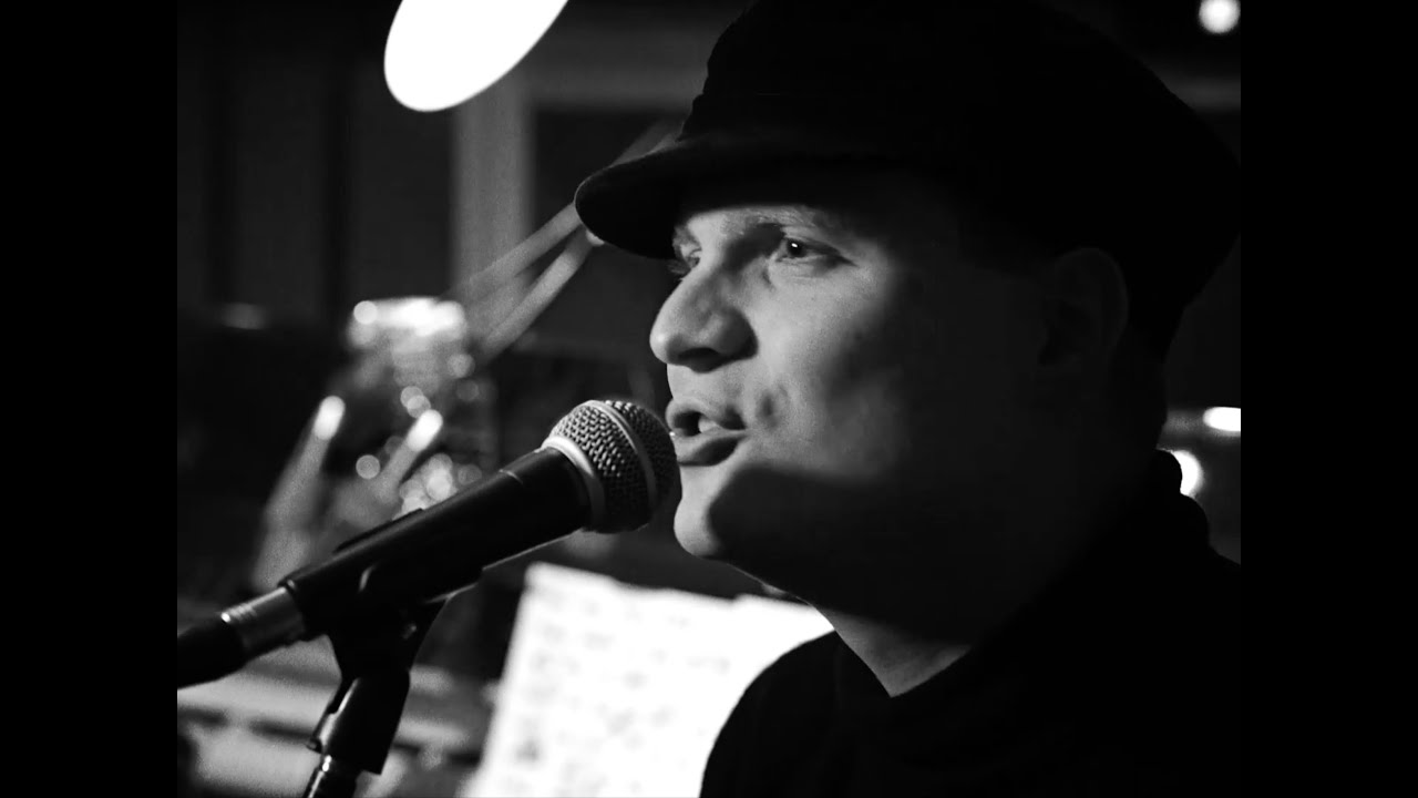 Ben Lester - This Guy's In Love With You (Official Video) - YouTube