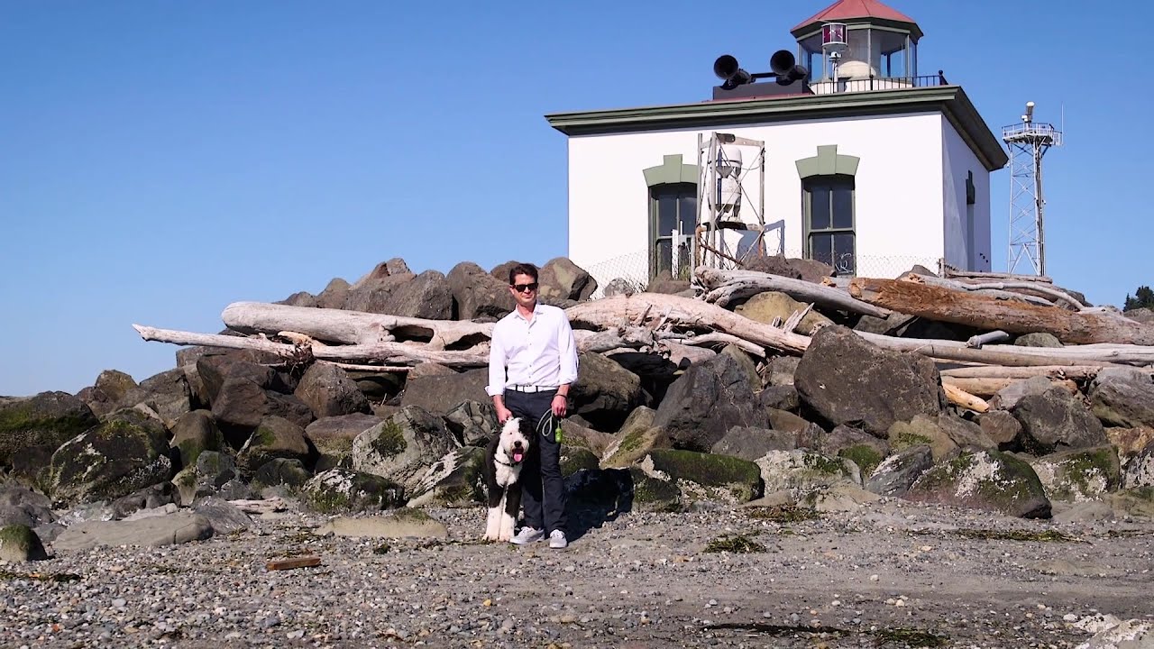 Meet Aaron Freeman - YouTube