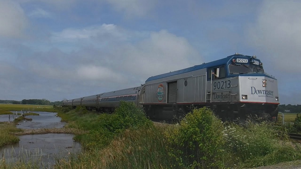 Amtrak Downeaster 686 & 683 at Winnocks Neck w/Friendly Crews July 23 ...
