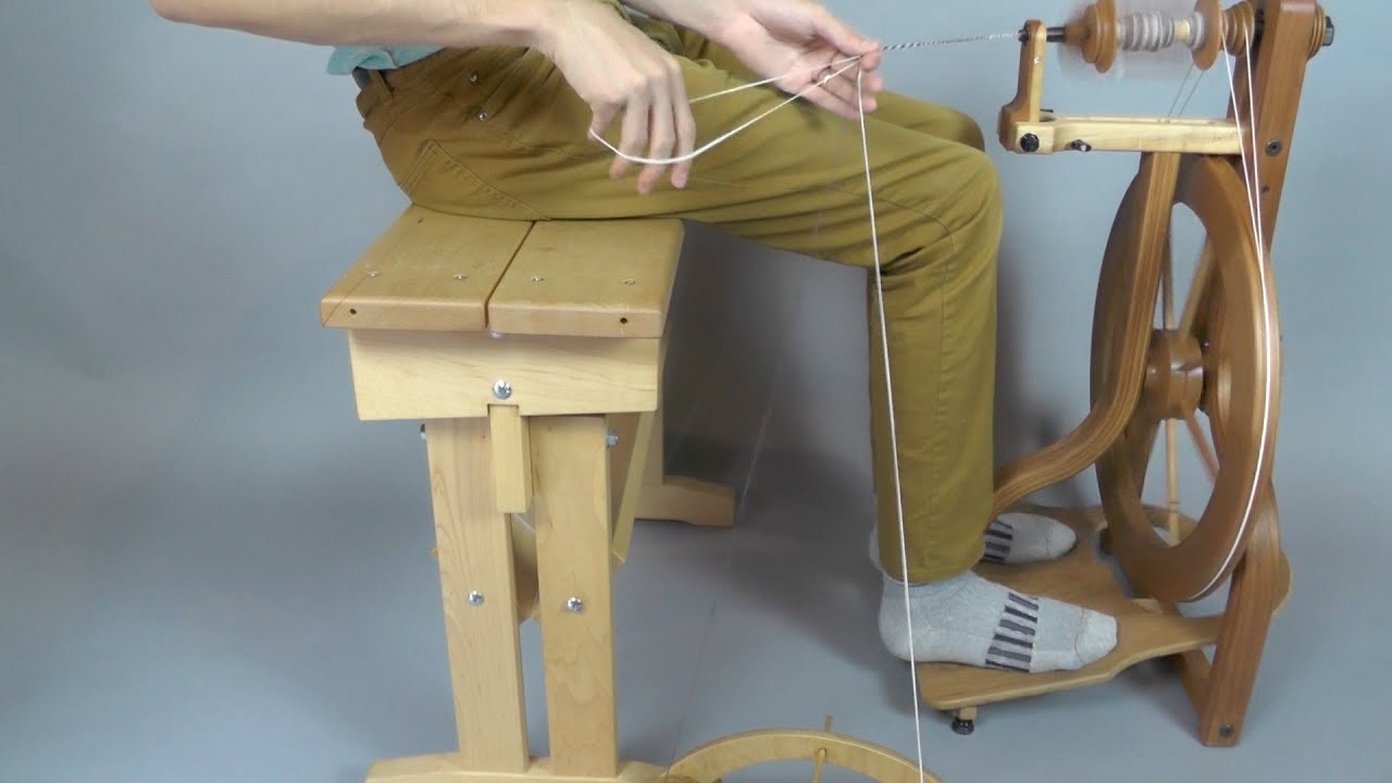 Navajo 4 ply Spinning Technique by Benjamin Krudwig - YouTube