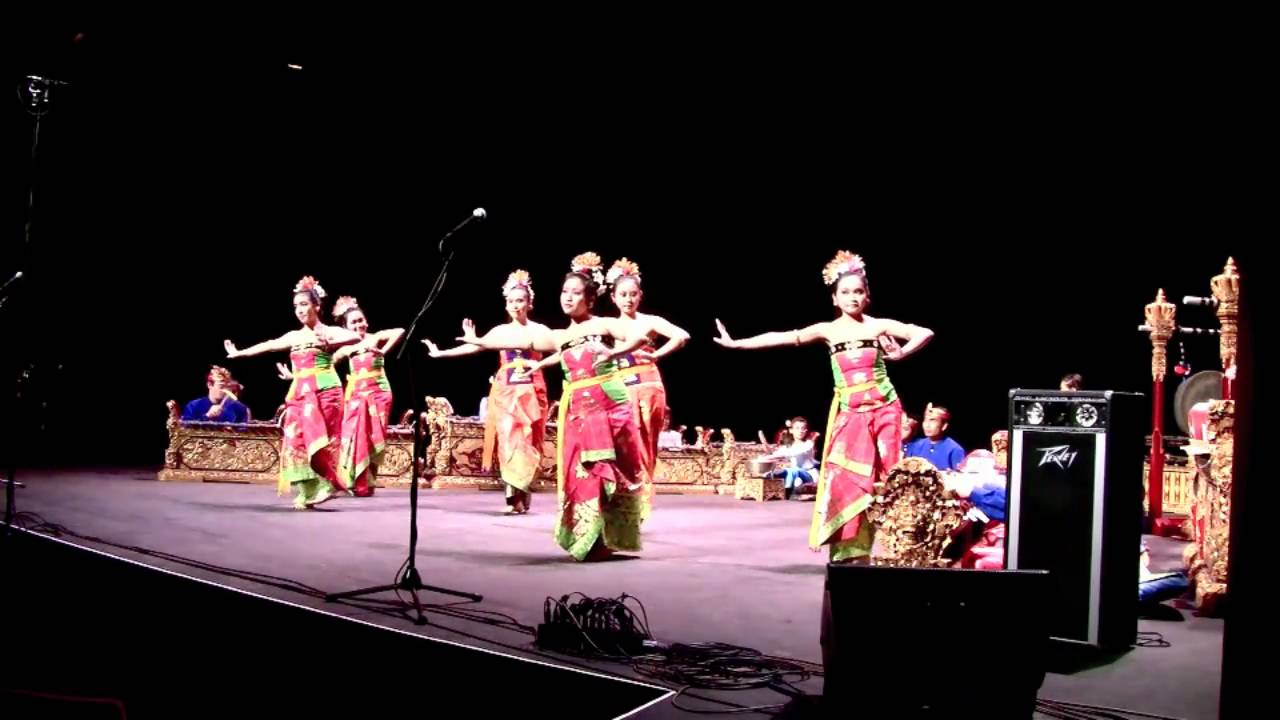 "Rejang Dance" BALINESE GAMELAN & DANCERS @ Krannert Center World Music ...