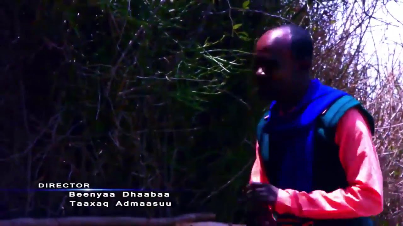 Sirba Bareeda kana ilaalaa - YouTube