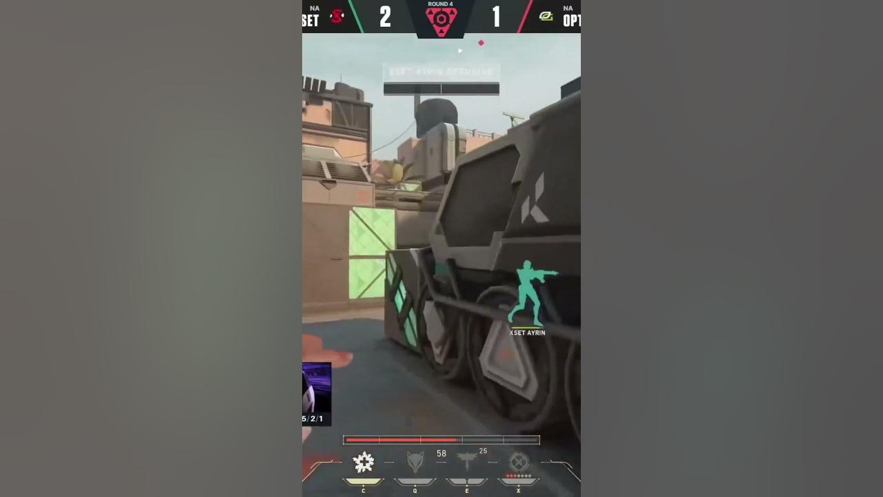 Intense 1v1 Showdown - YouTube