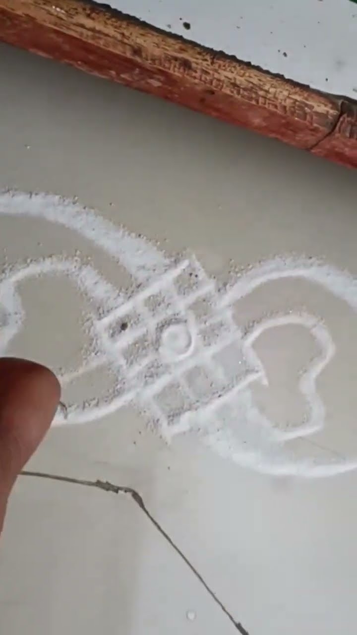 small border rangoli for pooja #colourfulrangoli #easy #daily # ...