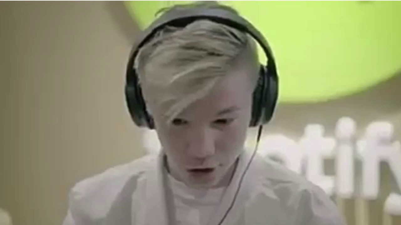 Marcus & Martinus - guess the song - YouTube