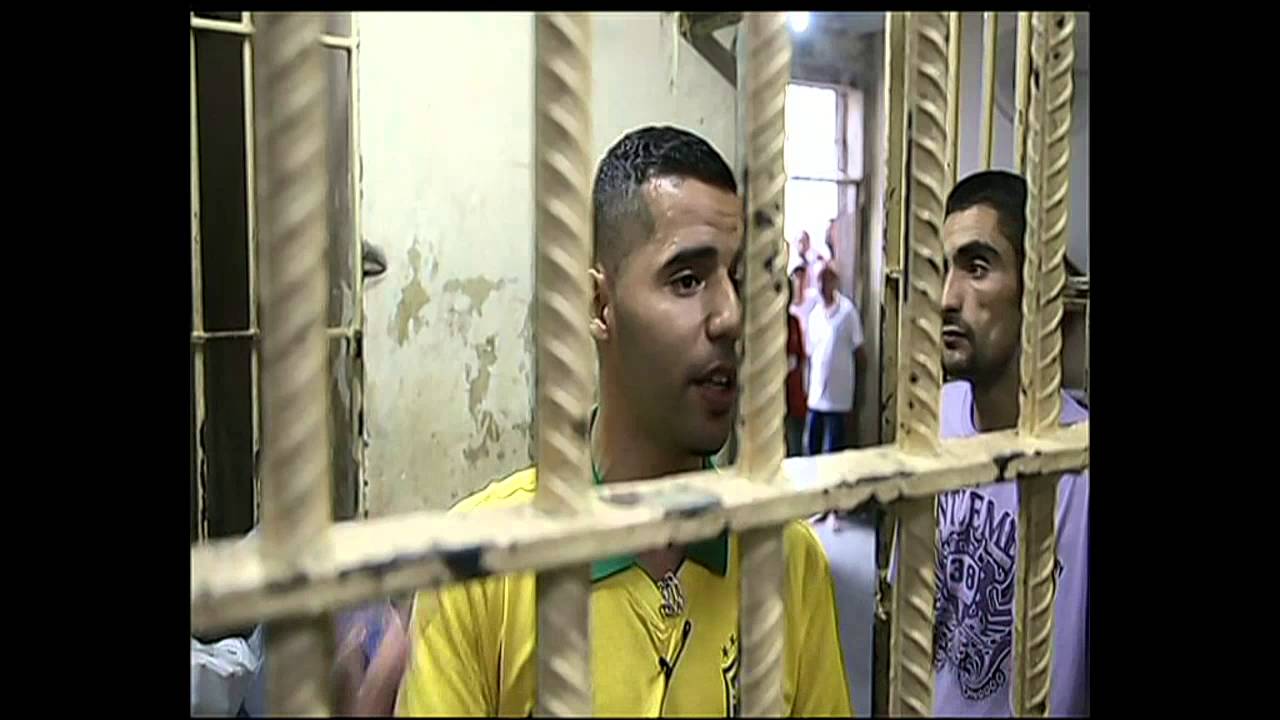 Brazil jail overcrowding is inhumane - YouTube