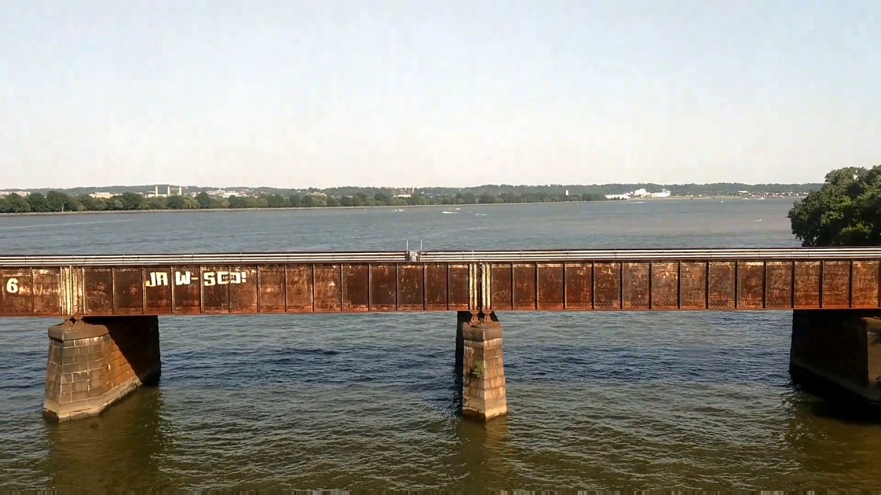 Yellow Line over Potomac DC - YouTube