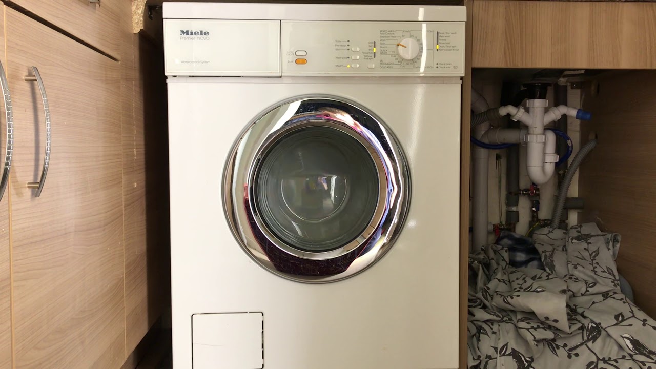 Miele Premier Novo W842: Pump & Spin 600rpm - YouTube