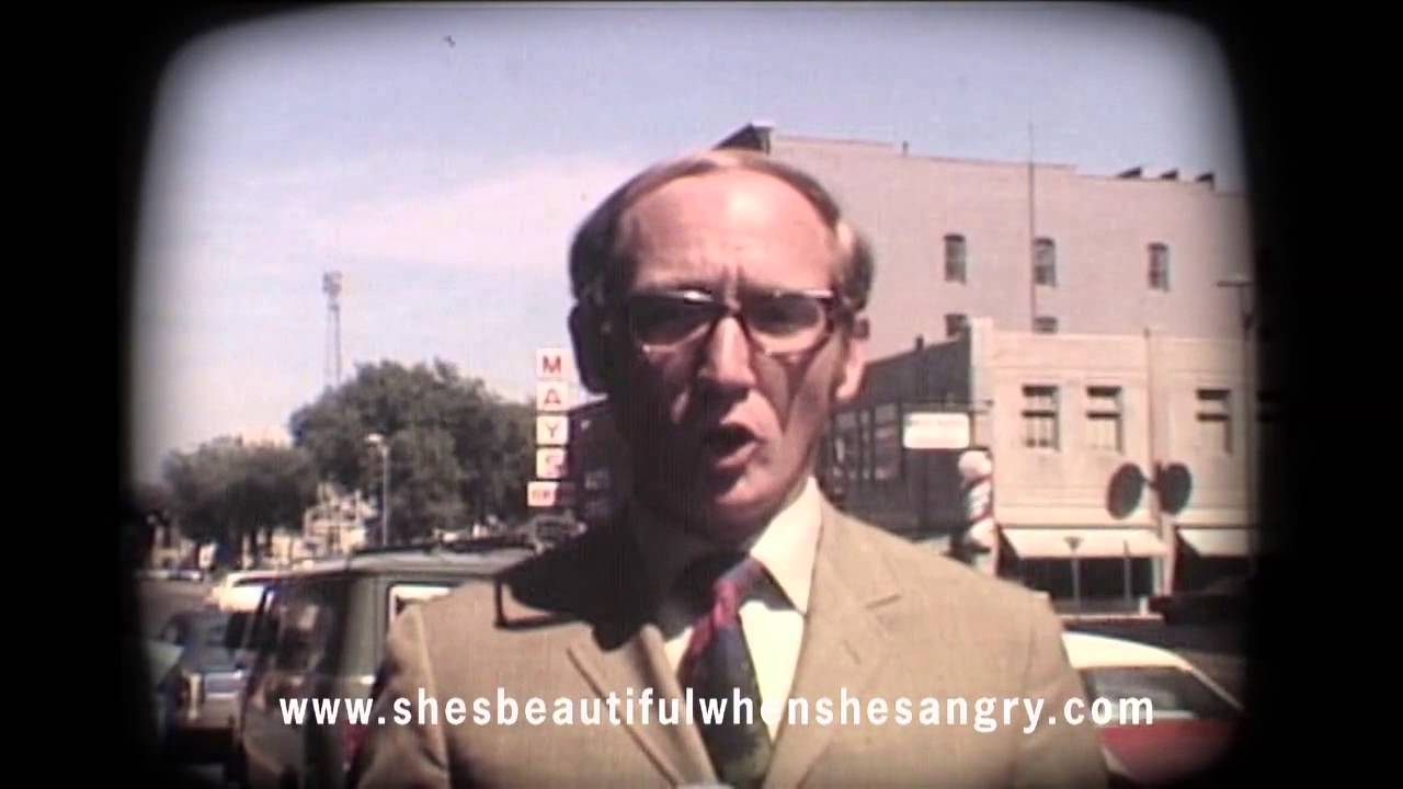 Most Sexist 70s News Reporter on Women's Strike - YouTube