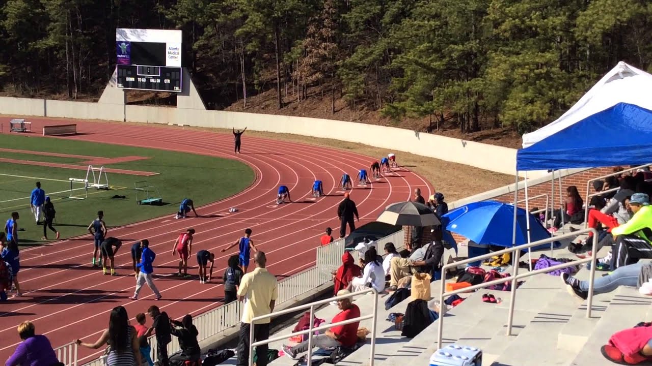 Lakewood Stadium D. Hall and Cam 200m - YouTube