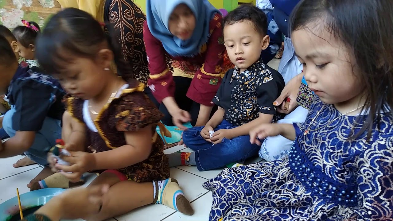 CONTOH KEGIATAN PEMBELAJARAN MENGECAP UNTUK TK & PAUD - YouTube