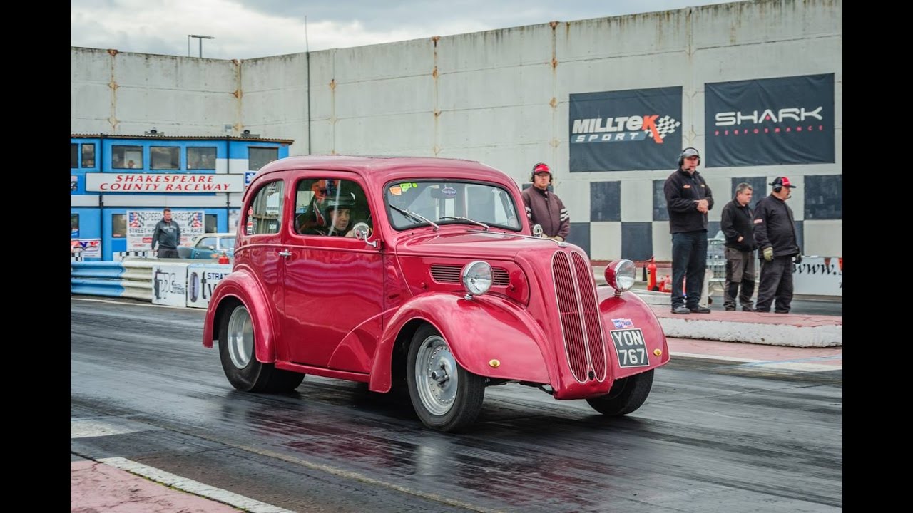 Drag Racing in a Ford Pop - YouTube