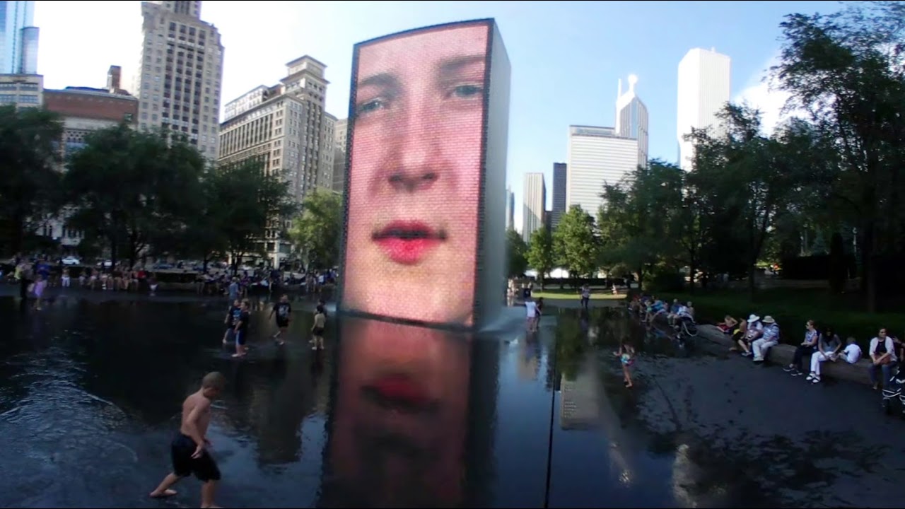 360 VR Crown Fountain Chicago - YouTube