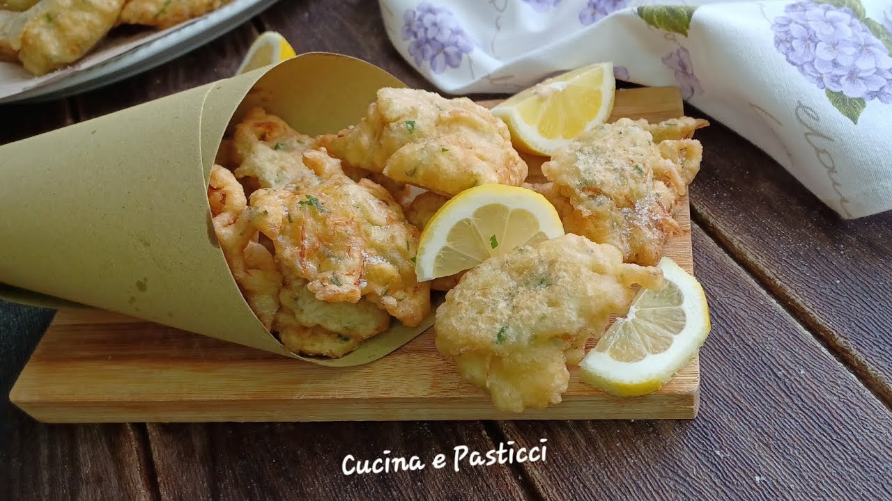 Frittelline di bianchetti o gianchetti - YouTube