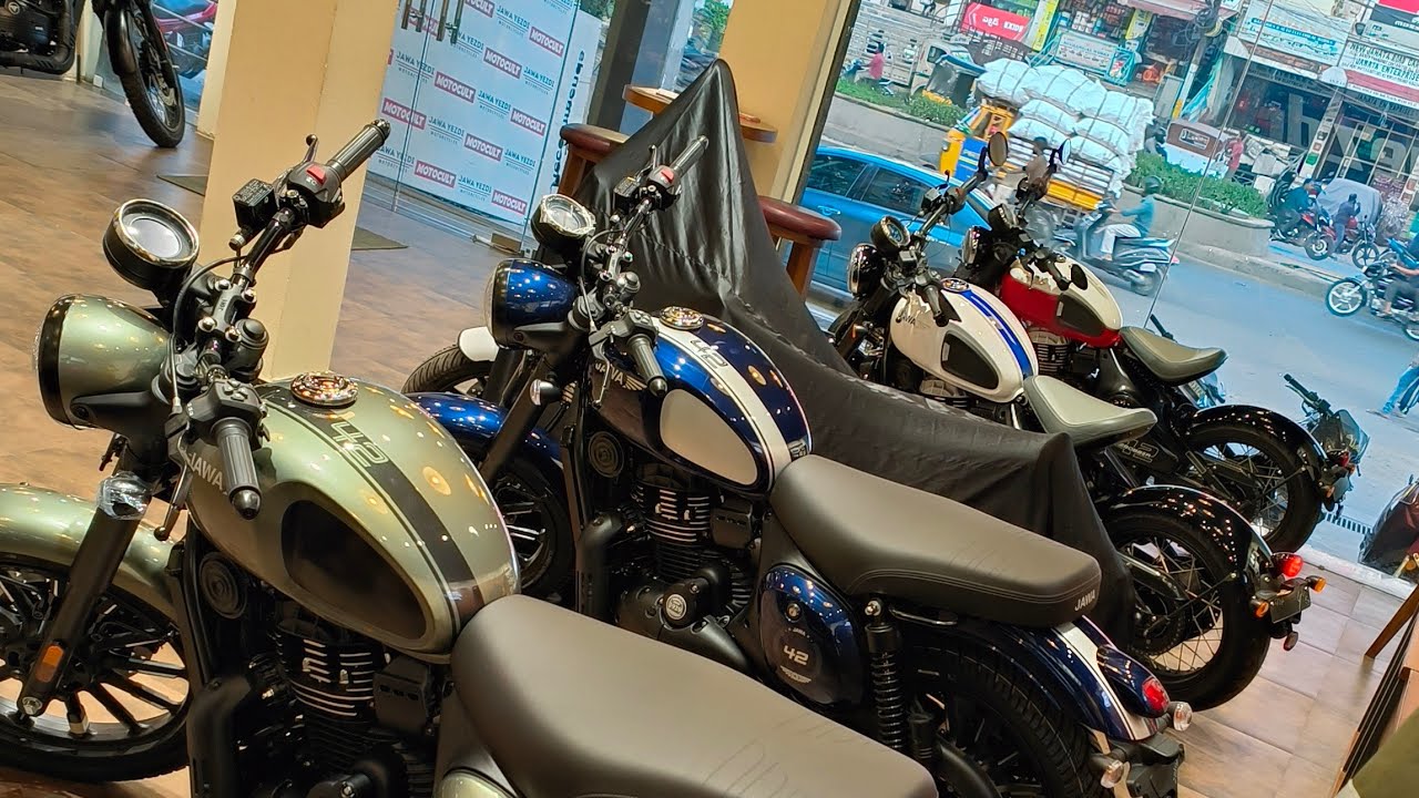 2023 New Model Jawa 42 Dual Tone || Walkaround || Starship Blue Color ...