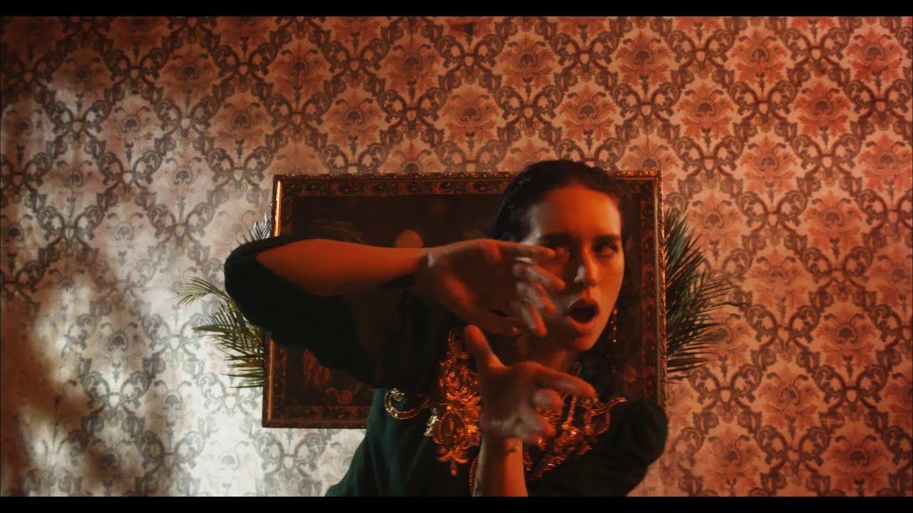 Gala Brie - Cuando regrese el miedo [Video Oficial] - YouTube