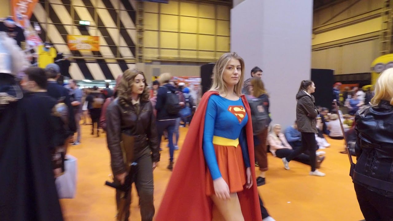 22 Comic Con 2016 Birmingham NEC - YouTube