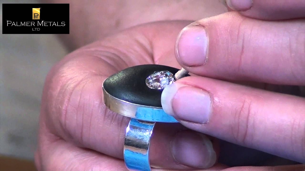 How to make gorgeous jewellery with Crystal Clay and Crystals | AD ...