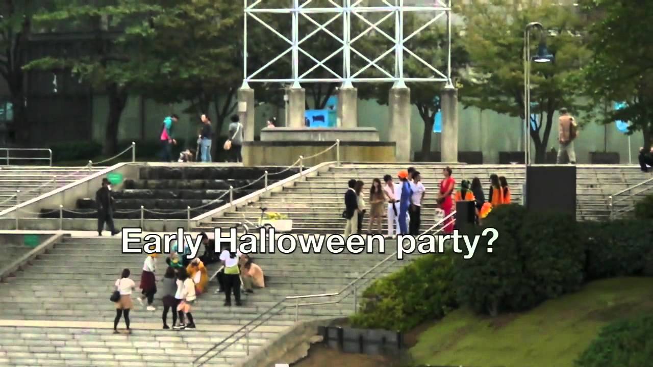 Tokyo sky tree and the asahi golden poo! - YouTube