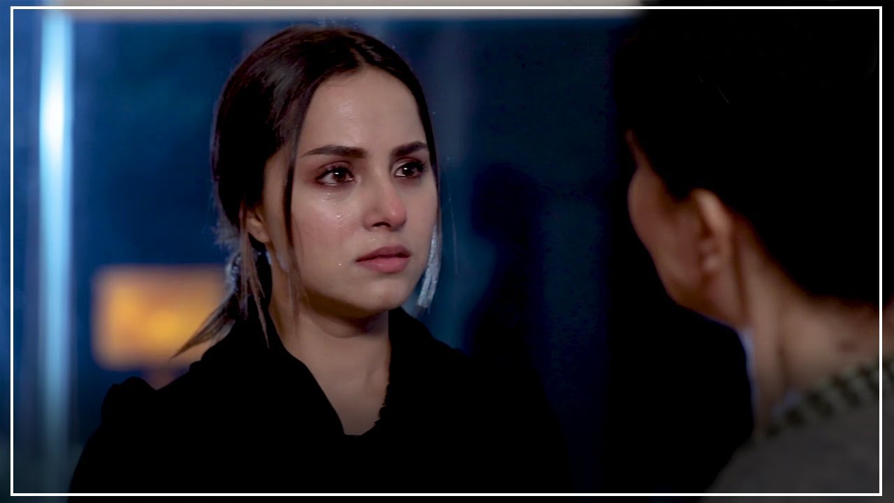 Mina está en la habitación de Ali | MEJOR ESCENA | El Vuelo | Capitulo ...