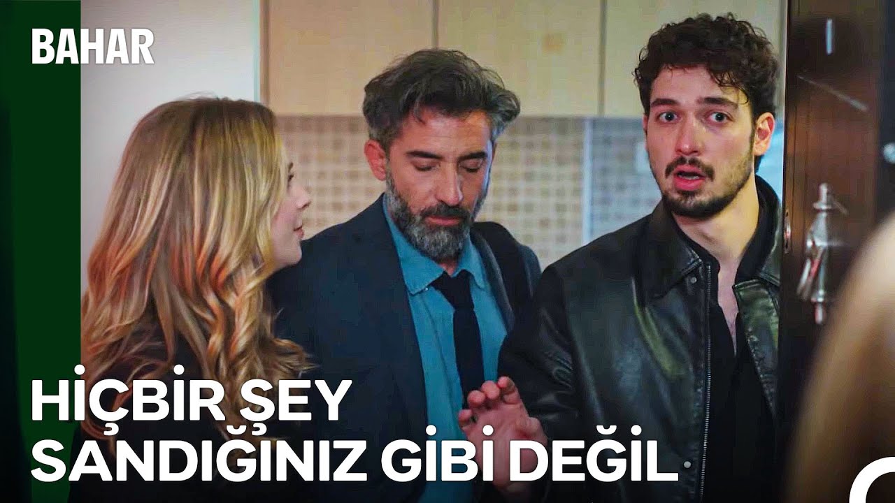 Çağla, Harun, Maral ve Aziz Uras'ı Bastı! - Bahar 55. Bölüm - YouTube