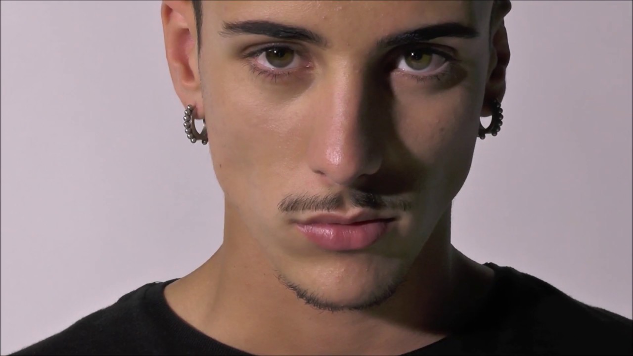 Paco Fire | Hibridación. Found footage - YouTube