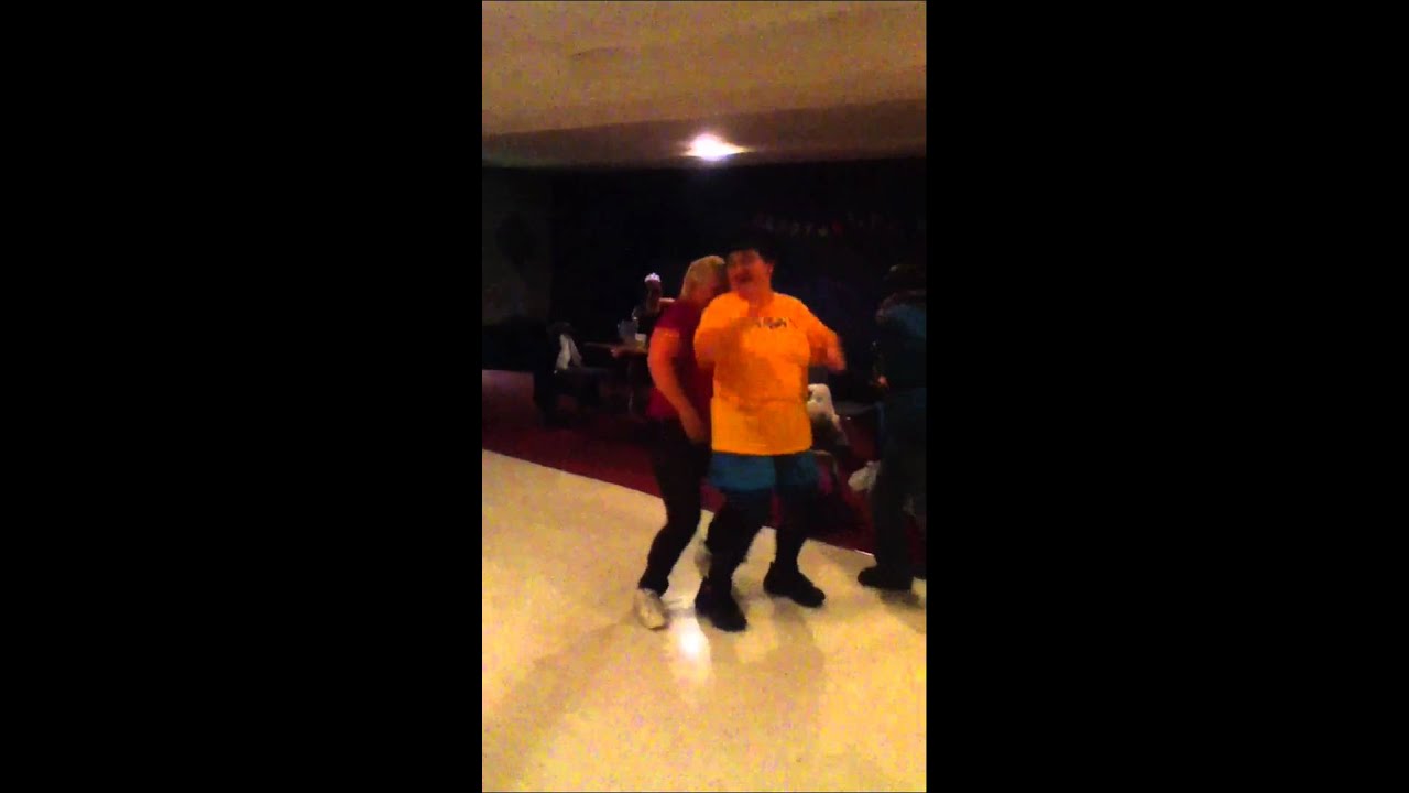 My Mom Dancing Like A Stripper Youtube 1074