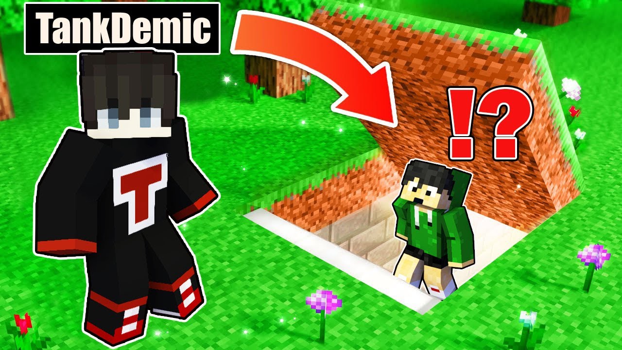 I Hacked My Friend ESONI Secret Base In Minecraft 😂 | OMOCITY ...