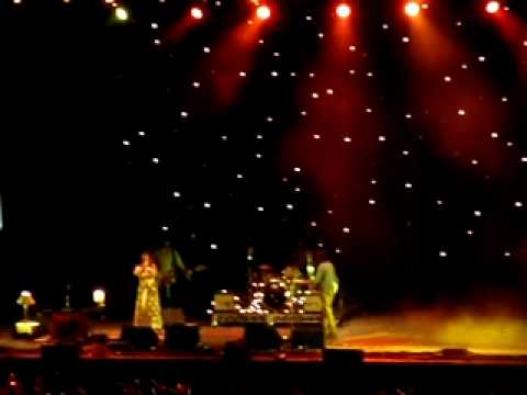 Angus & Julia Stone - Mango Tree (Live at Splendour in the Grass 2010)