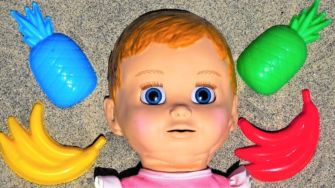 Learn colors with Baby Alive and sand molds for kids - YouTube