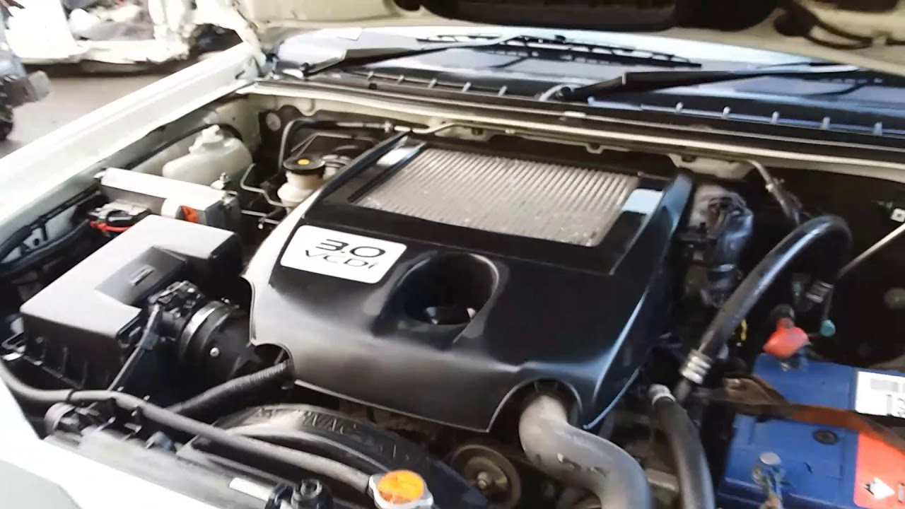 Holden Colorado 3.0LTR ENGINE KMS 107411 10420 - YouTube