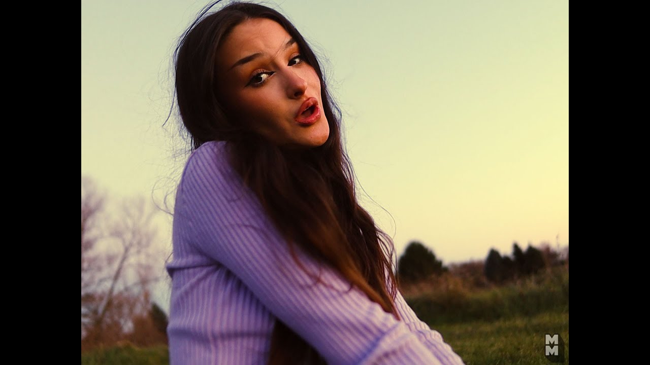 Zoe Gabrielle - GIRL [Film By Hovenn] - YouTube