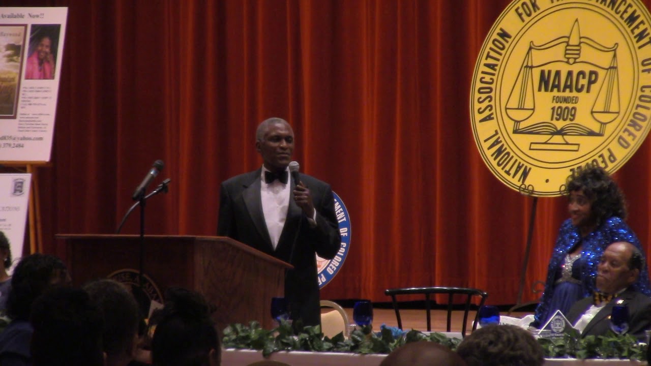 Mayor Johnny Ford inducted Mayor Cooper from Enterprise, AL into ...