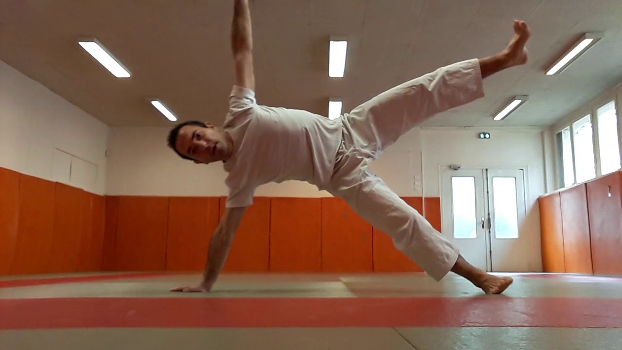 Positions au sol (HTF) - YouTube