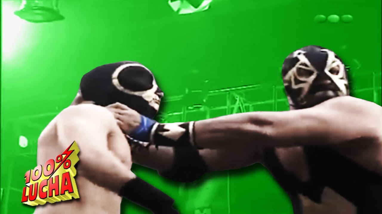 Mosca vs. La Masa: 100%LUCHA - YouTube