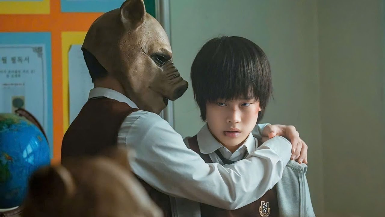 He Was Bullied By The Powerful And 20 Years Later He Came Back For ...